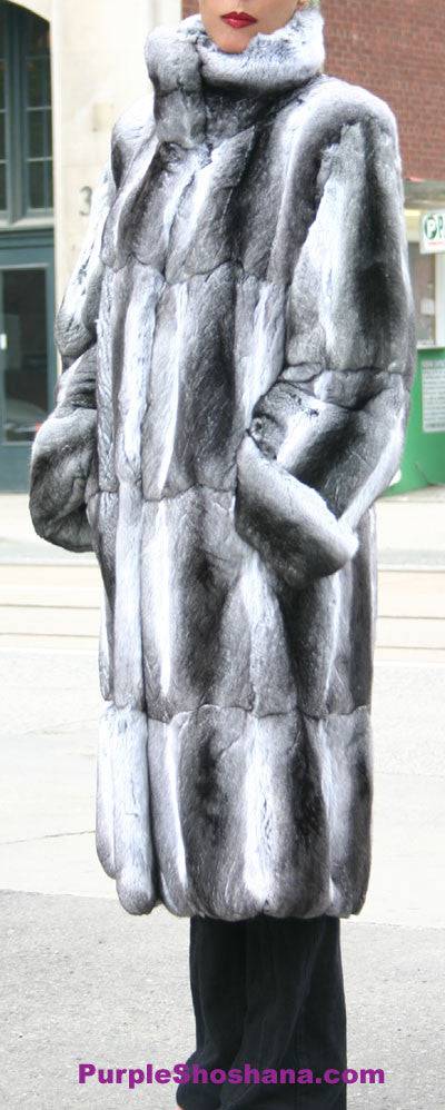 Luxurious Black Velvet Chinchilla Fur Coat M– Purple Shoshana Furs